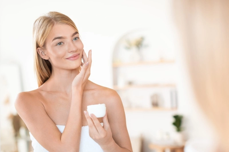 How to Build a Gentle Rosacea Skin Care Routine That Actually Works ...