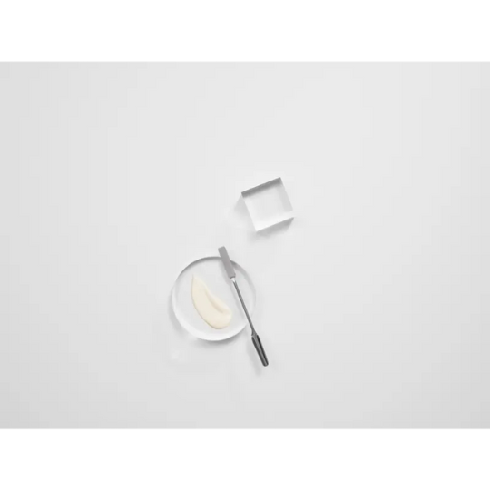 Sample of Avene Ultra Fluid SPF50 2ml - UK